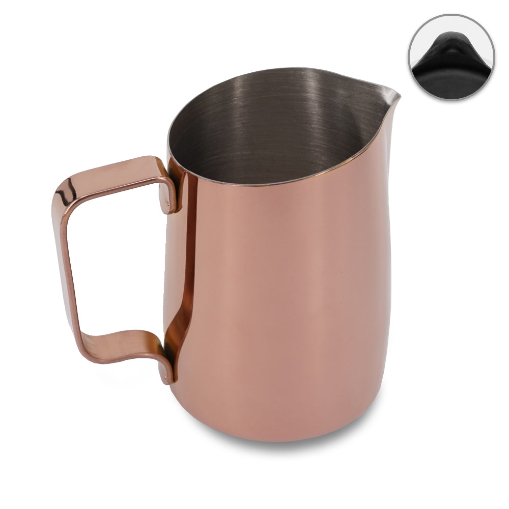 #09 Wide Spout Pitcher – WPM Europe